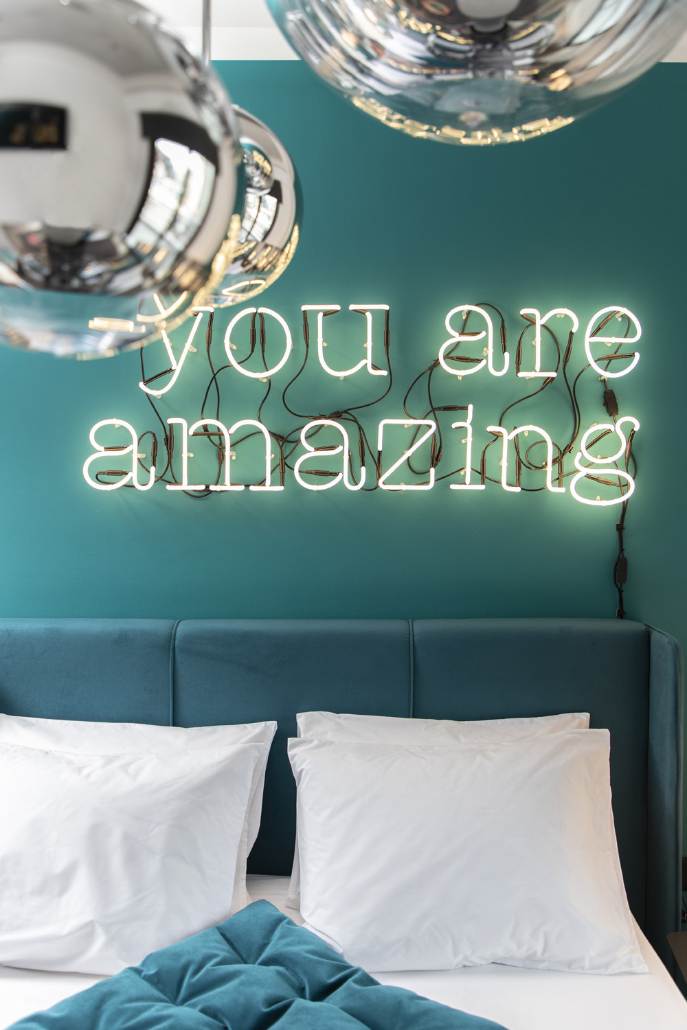 14 Reasons Why Hotel Athens - Modern Living Projects